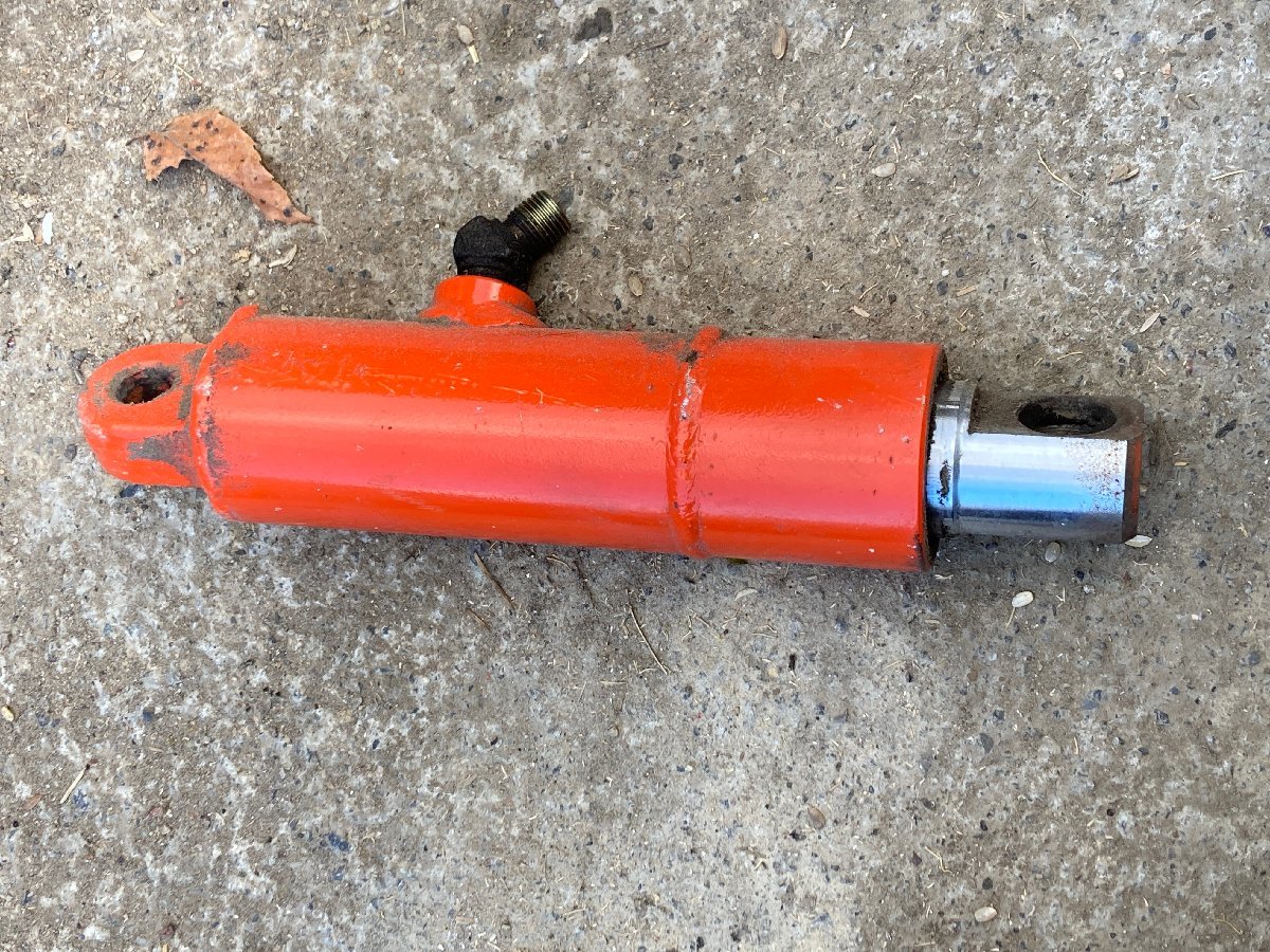 滋賀発 コンバイン クボタ R1-171 オーガシリンダー(パーツ)｜売買されたオークション情報、yahooの商品情報をアーカイブ公開 - オークファン（aucfan.com）