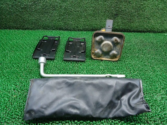 Yahoo!オークション - 1EX3100 YG8)) 日産 キャラバン VWME25 前期型 ...