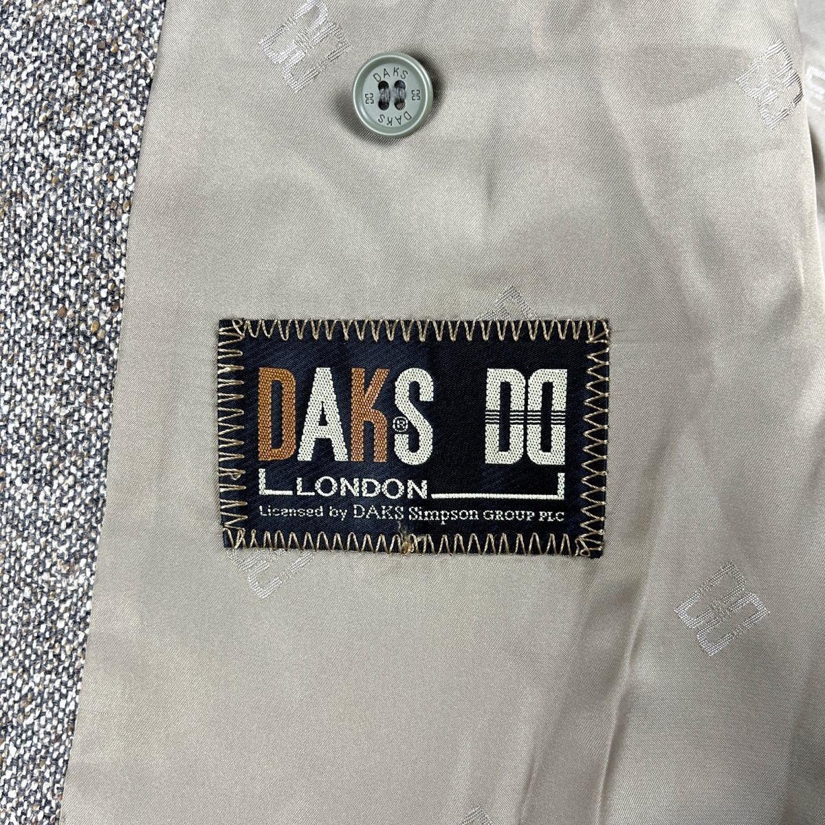 Yahoo!オークション - 美品 DAKS ダックス ウール シルク テーラードジ...