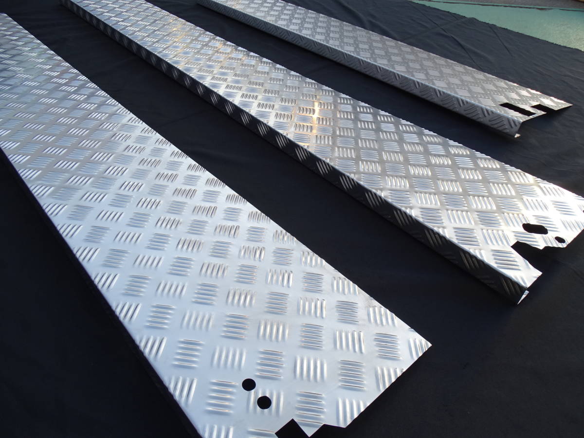 少々訳あり ハイゼットトラック 標準 S210 S510P あおり アオリ カバー シルバー ステンレス インナー 3点 シマ板 キズ へこみ防止など(外装)｜売買されたオークション情報 ...