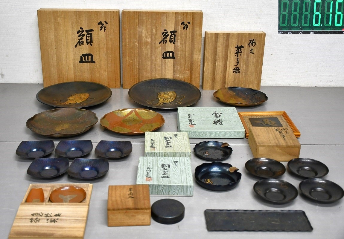 NY12-2 現状品 玉川堂まとめ 額皿 茶托 菓子皿 朱肉入 灰皿 銅製品 玉川堂 金属工芸 銅製 総重量：約6.2㎏ 品 保管品(銅製)｜売買されたオークション情報、yahooの商品情報を ...