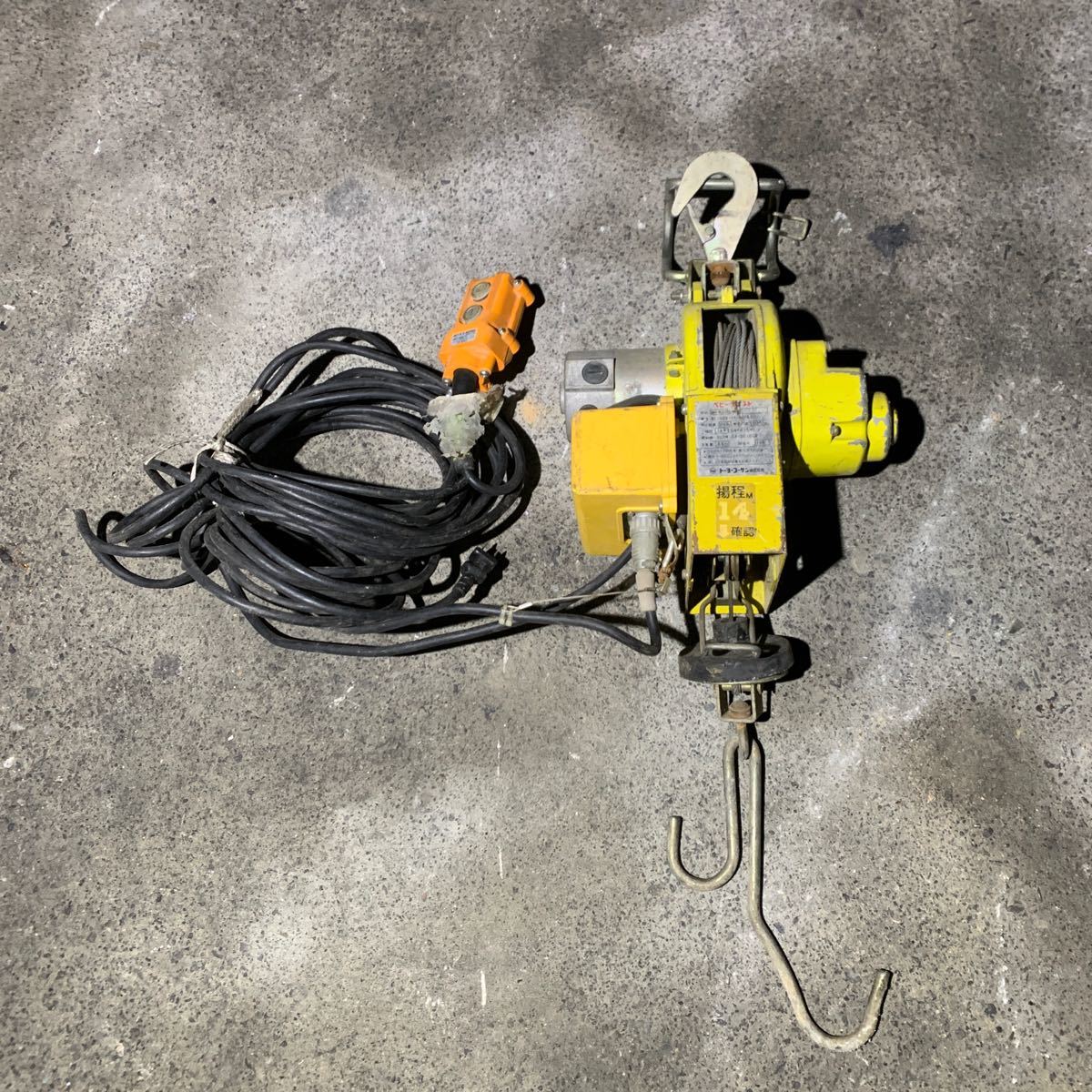 トーヨーコーケン ベビーホイスト BH-N300 吊り荷重60kg 揚程14m電動式ホイスト み(その他)｜売買されたオークション情報、yahooの商品情報をアーカイブ公開 - オークファン ...