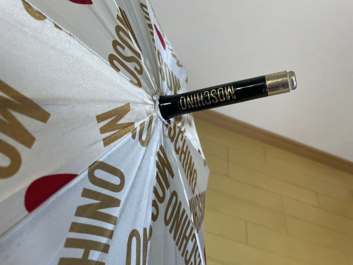 長傘(8本骨)ブランドMOSCHINOモスキーノ ロゴマーク入り 長傘(8本骨)ブランドMOSCHINOモスキーノ ロゴマーク入り