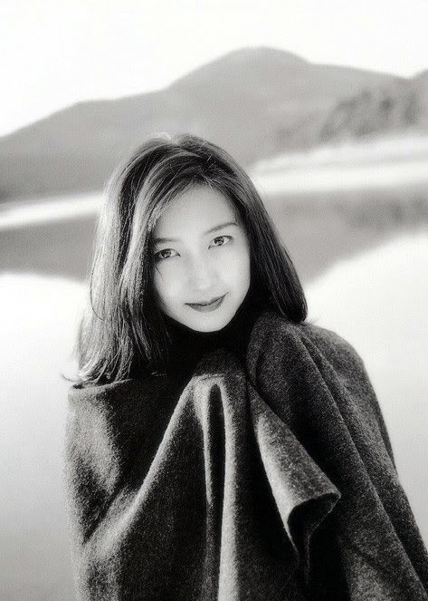 日本代購代標第一品牌【樂淘letao】-越智静香 写真集 『 雫 』 帯付美品