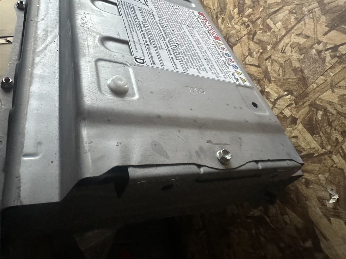 Yahoo!オークション - ZVW30 プリウス ハイブリッド EV HV バッテリー ...