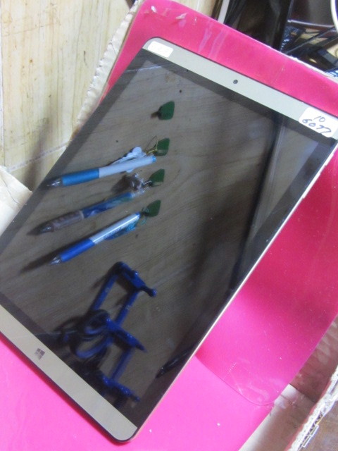 Yahoo!オークション - ジャンク ONDA V919 Air CH windows 10型 wifi...