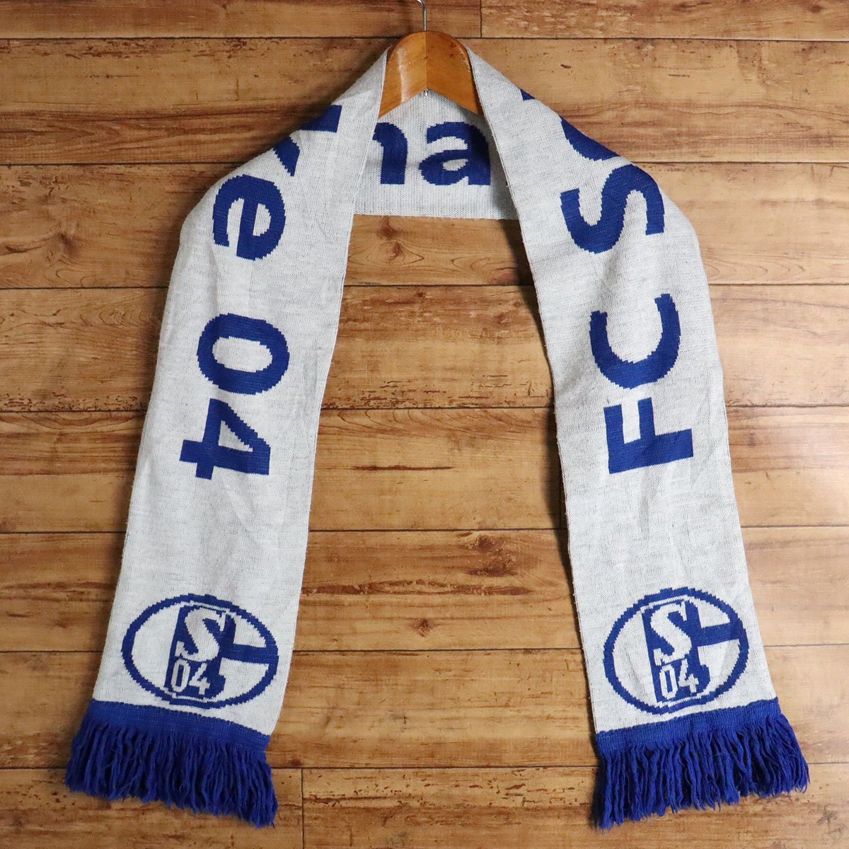 ＄5T/R12.12-2 FC Schalke 04 シャルケ マフラー 内田篤人 ブンデスリーガ サッカー Jリーグ(男性用)｜売買されたオークション情報、yahooの商品情報をアーカイブ ...