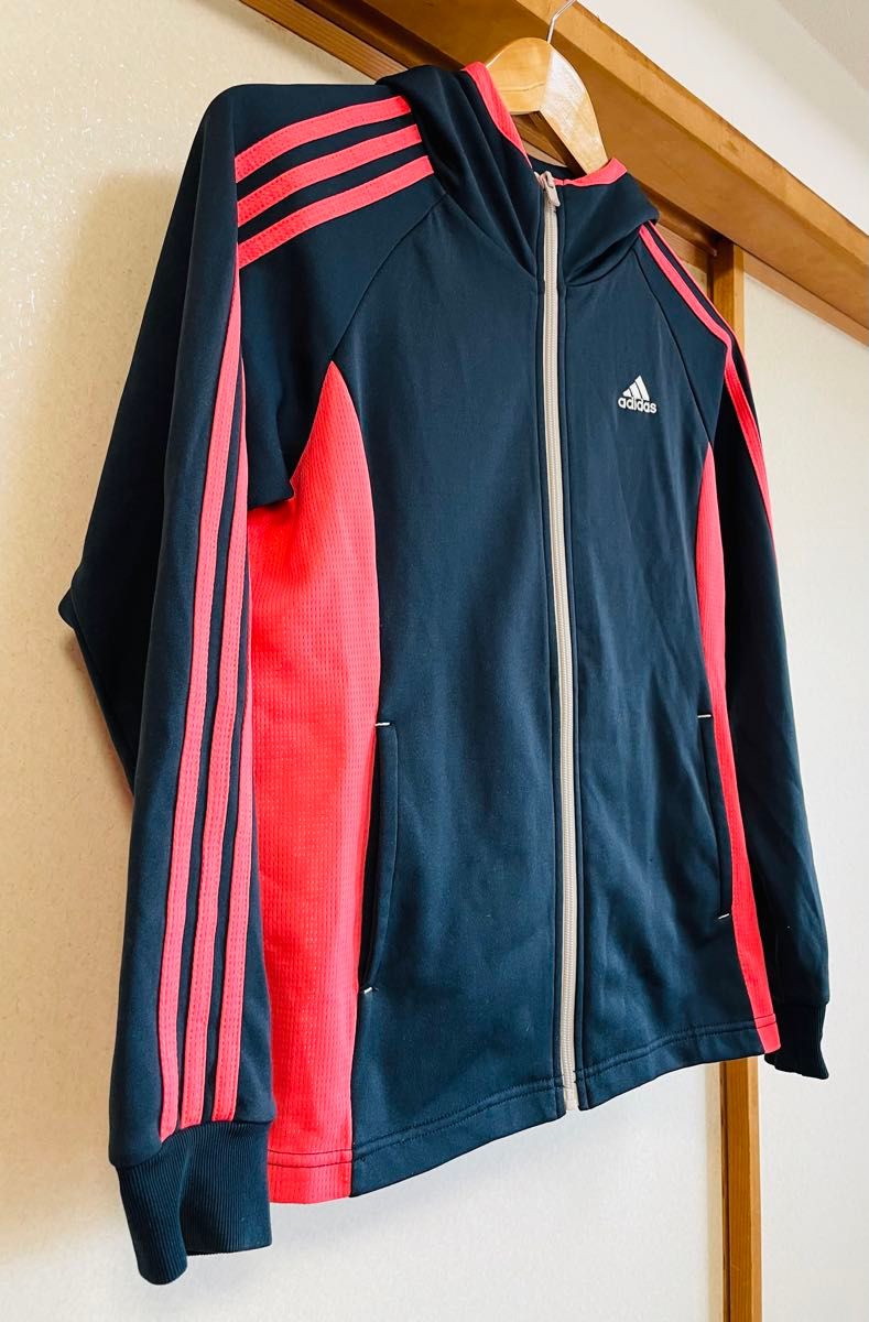 adidas フード付きジャージ レディースS 紺色アディダス adidas フード付きジャージ レディースS 紺色アディダス