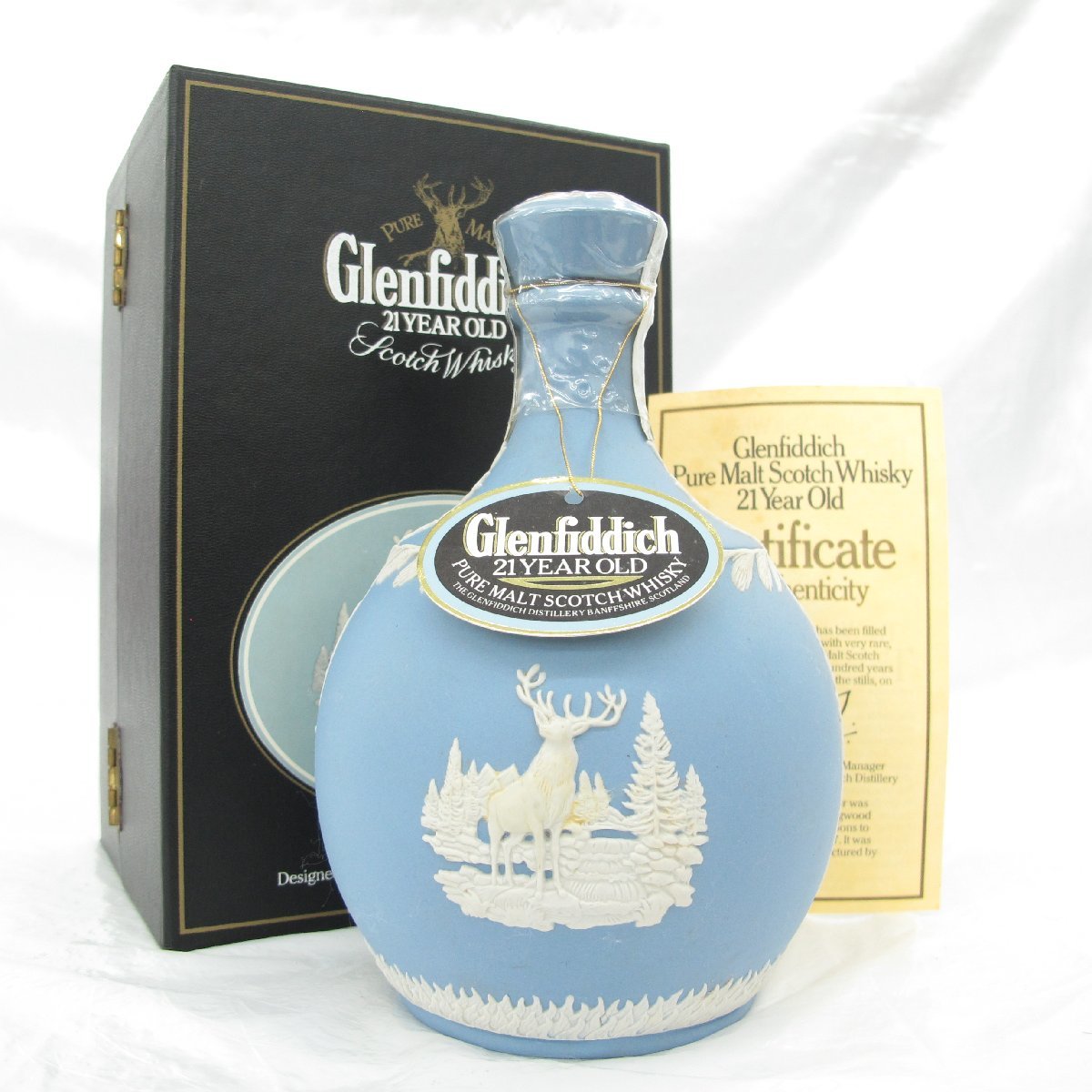 未開栓 Glenfiddich グレンフィディック 21年 ウェッジウッド 陶器ボトル ウイスキー 750ml 43% 1290g 箱/冊子付 11445365 1209(スコッチ)｜売買され ...
