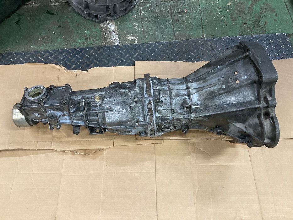 Yahoo!オークション - L型用 71C 5速ミッション 動作確認 前後シール ...