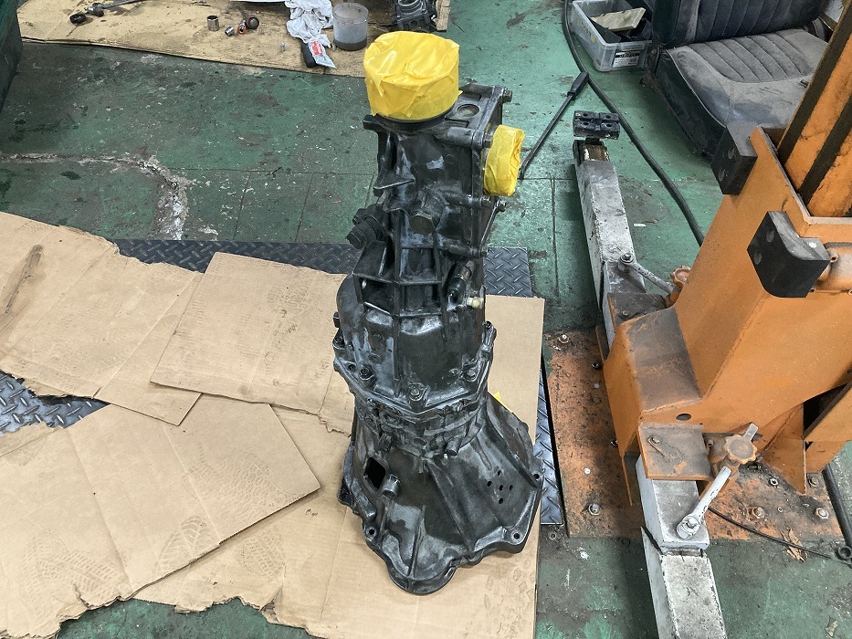 Yahoo!オークション - L型用 71C 5速ミッション 動作確認 前後シール ...