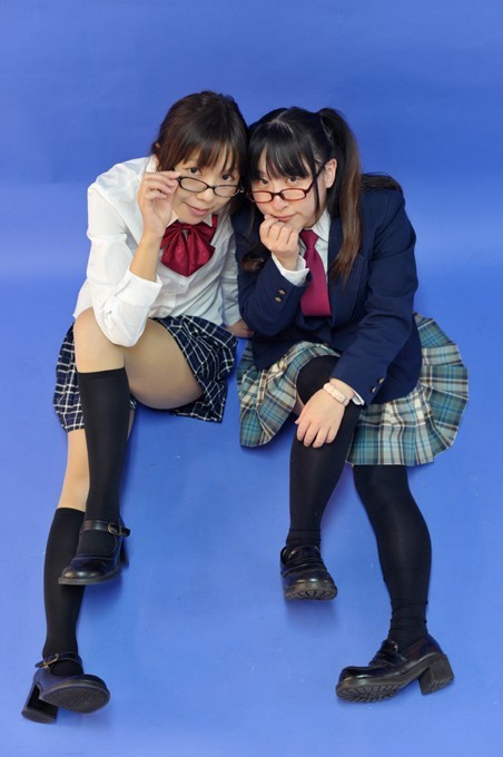 Yahoo!オークション - コスプレROM写真集「JK」かむ他ミニスカ女子高生...
