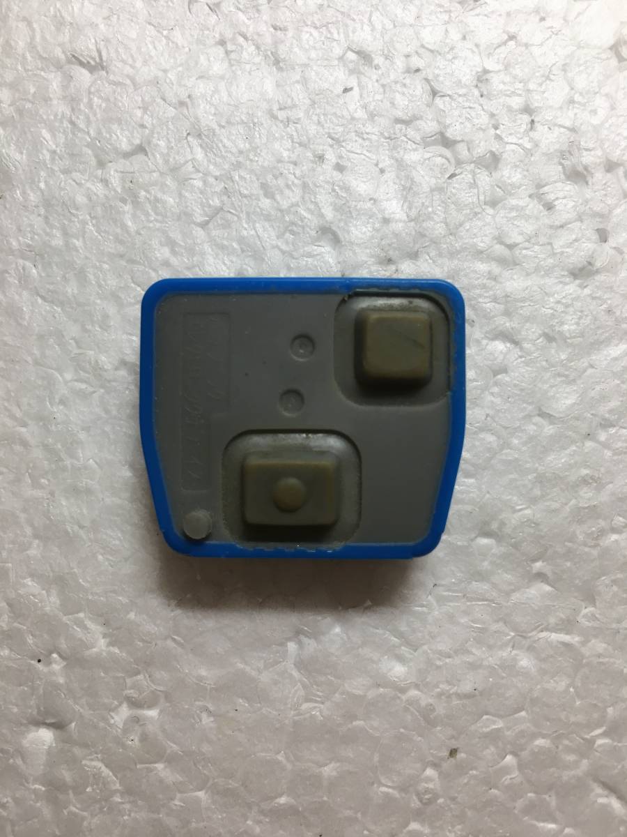 Yahoo!オークション - ダイハツ ハイゼット S331V 純正キーレス 青