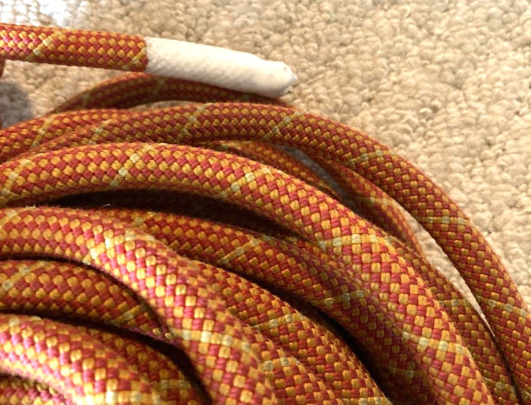 Yahoo!オークション - マムート MAMMUT 9.8mm 60mシングルロープ ロッ...