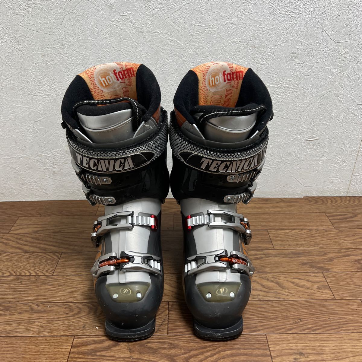 Yahoo!オークション - E753 TECNICA スキーブーツ MODO 25.5