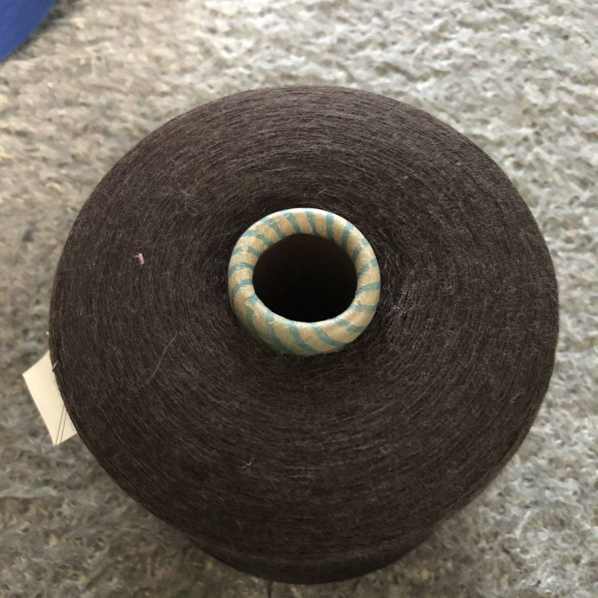 Yahoo!オークション - 貴重 高級ウール100％ 番手2/60【8928 コーヒー...