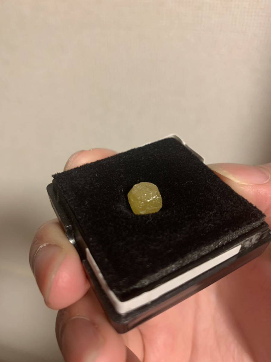 Yahoo!オークション - ダイヤモンド 原石 イエローダイヤ 3.7ct アフリ...