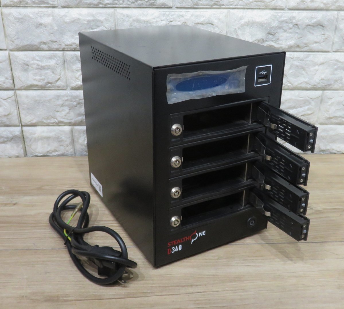 Yahoo!オークション - ≪中古品≫Stealth One D340 レイドボックス[t2...