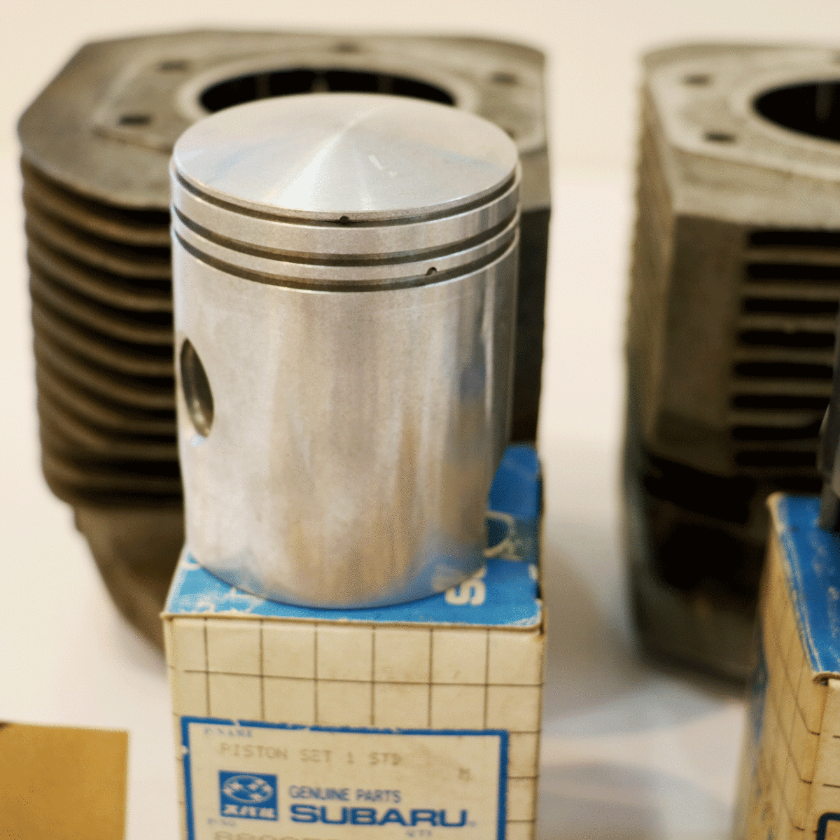 Yahoo!オークション - スバル360 R2 SS用 【STピストン STピストンリン...