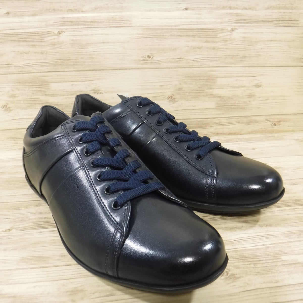 Yahoo!オークション - KK72 マドラス madras 紺 牛革 レザースニーカー...