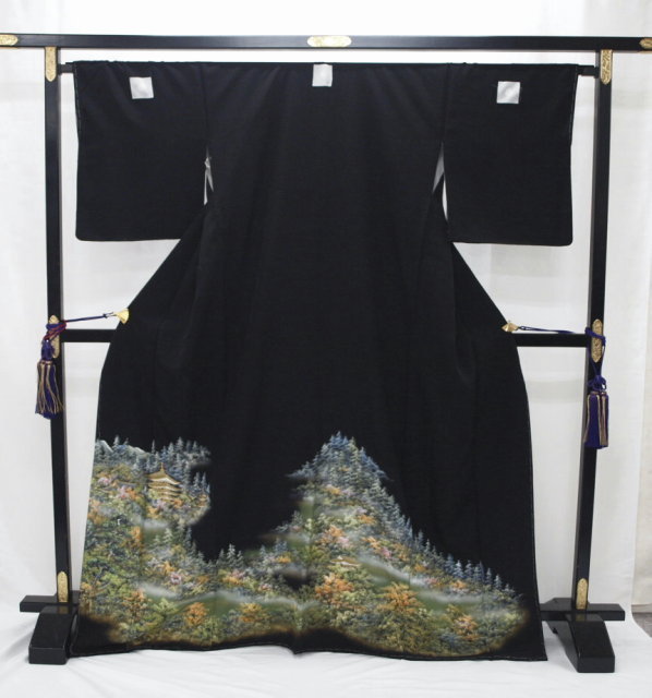 Yahoo!オークション - 大幅値下げ 0198 お仕立て上がり高級正絹 留袖 ...