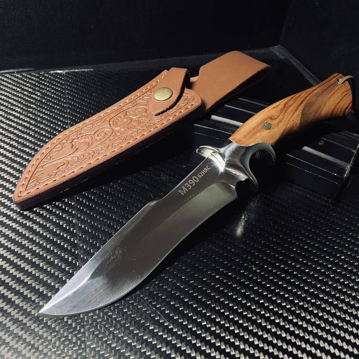 Yahoo!オークション - 刃厚4mm 243g 鏡面 超高品質 サバイバルナイフ ...