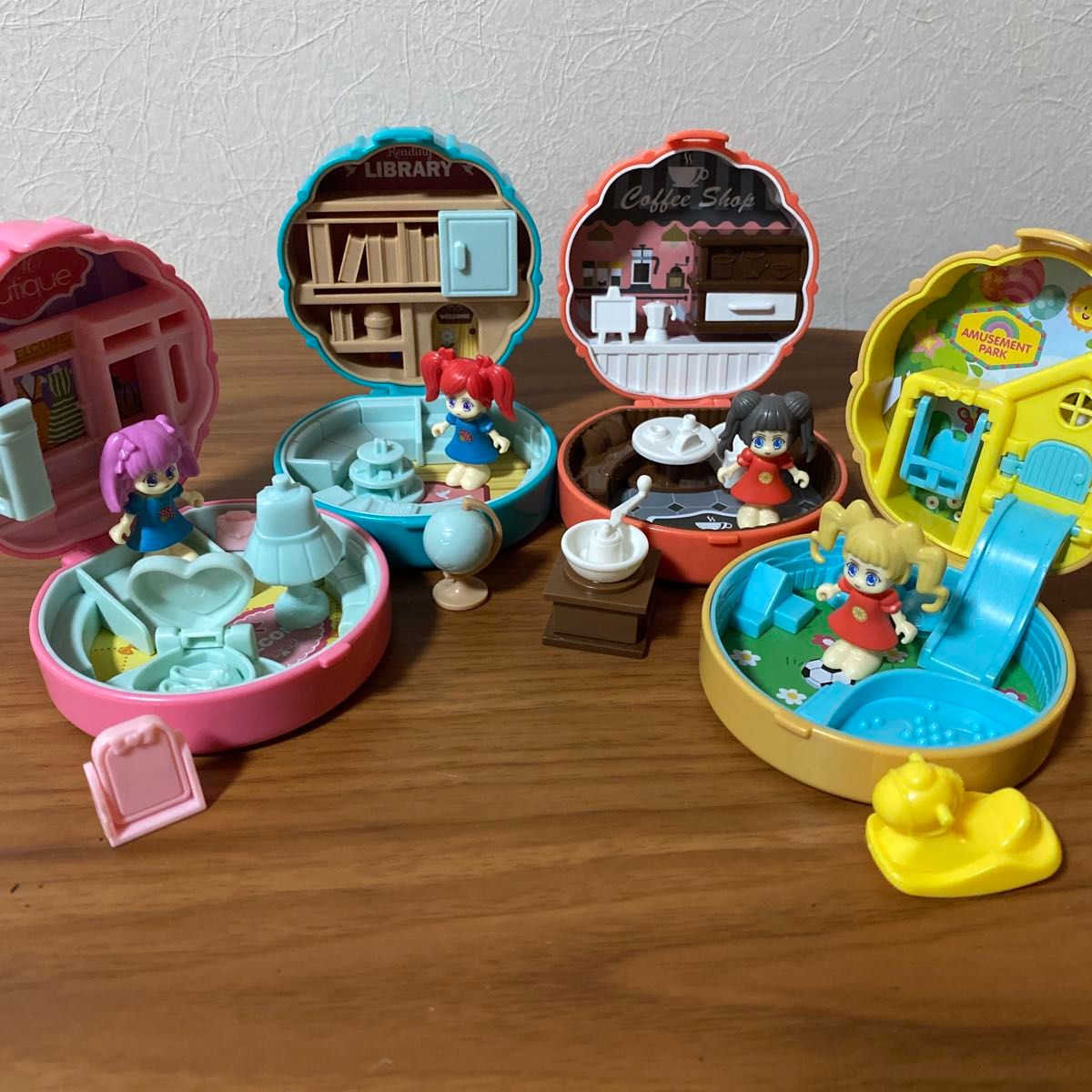 ポーリーポケット風 コンパクトハウス ドールハウス 4種セット ポーリーポケット風 コンパクトハウス ドールハウス 4種セット
