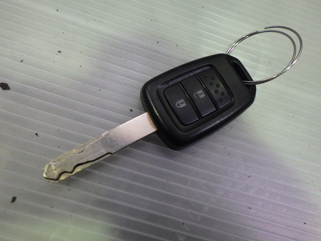 JJ2 N-VAN JJ1 キーレス 06-01-18-242 B2-L26-3E スリーアール長野(ホンダ用)｜売買されたオークション情報、yahooの商品情報をアーカイブ公開 ...