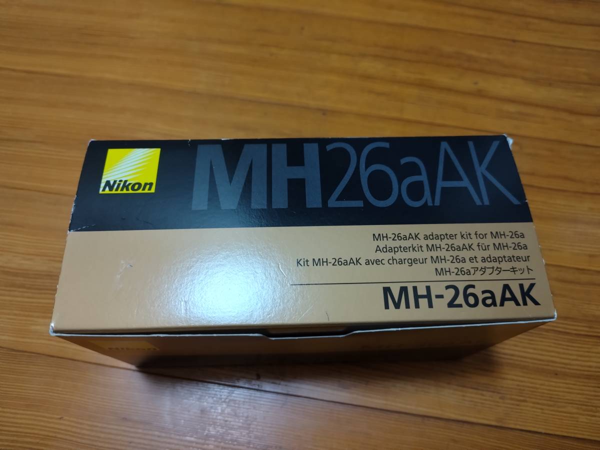 Yahoo!オークション - Nikon (ニコン) バッテリーチャージャー MH-26a...