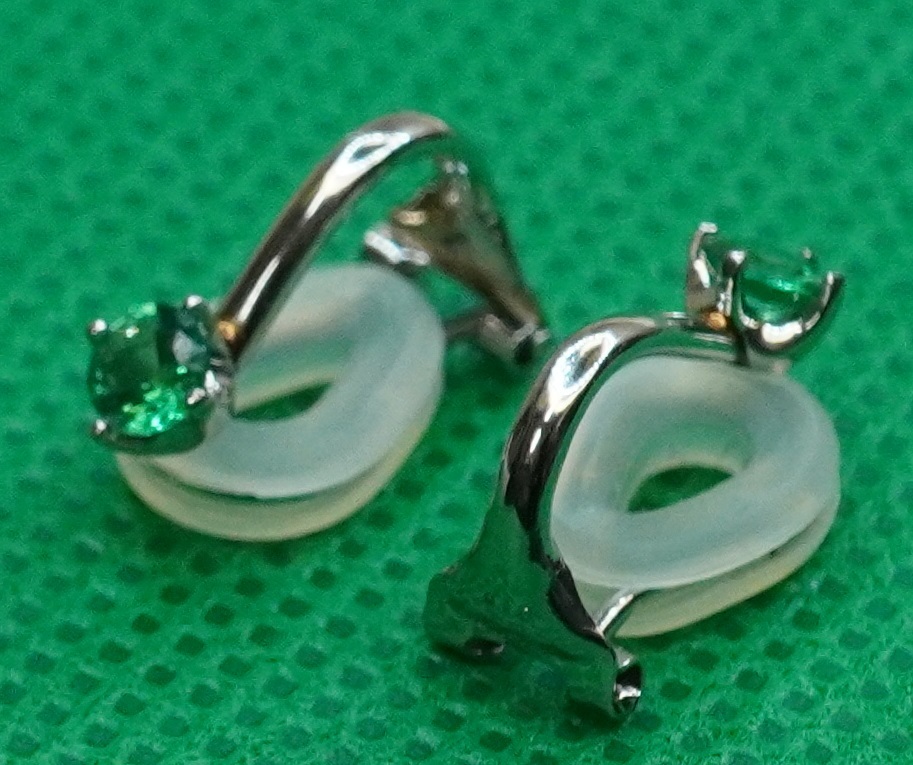 Yahoo!オークション - エメラルド 0.32ct pt900 大網てんとう虫 C16-474-8