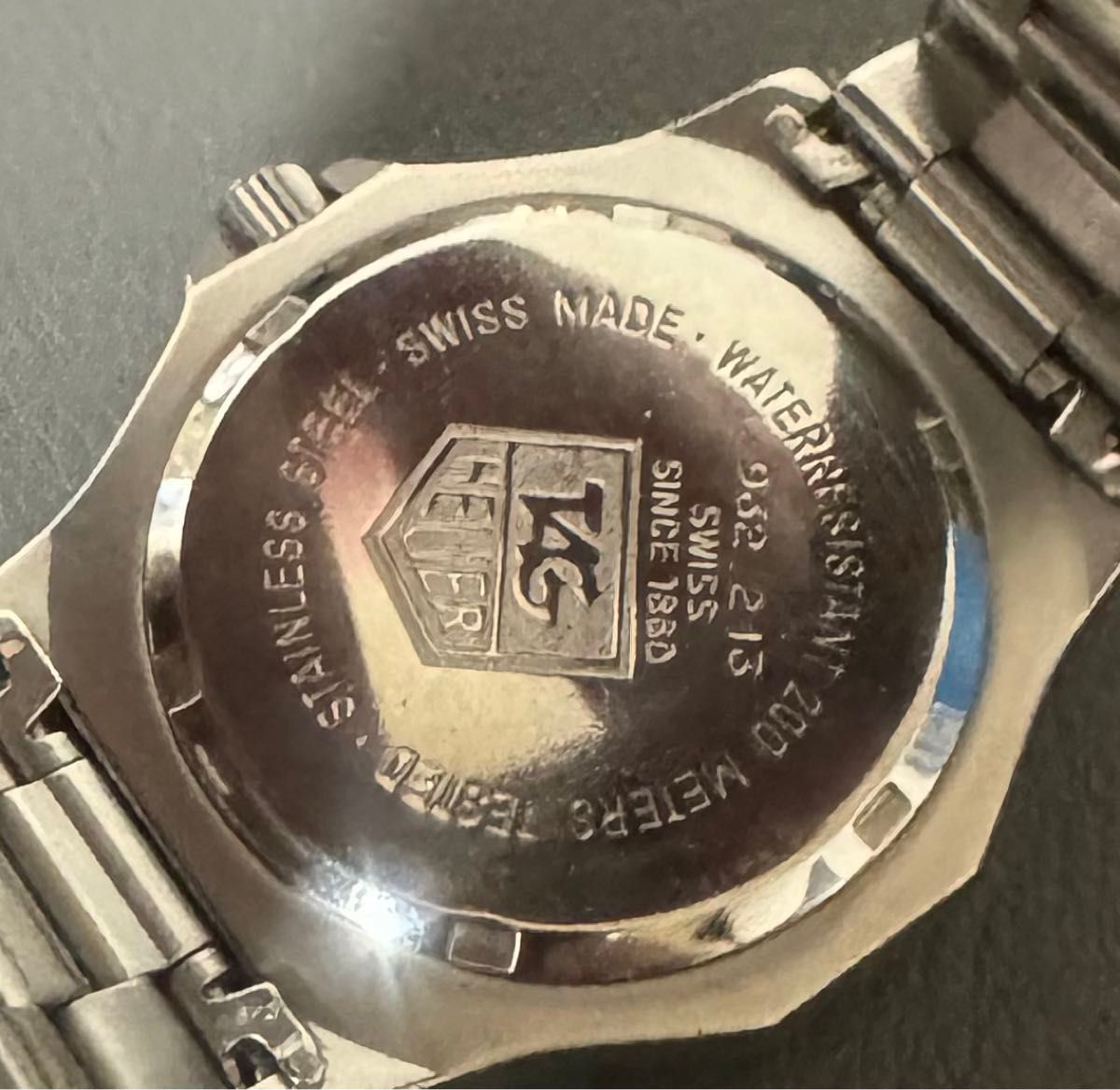 美品】TAG HEUER タグホイヤープロフェッショナル3000 932 213 美品】TAG HEUER タグホイヤープロフェッショナル3000 932 213