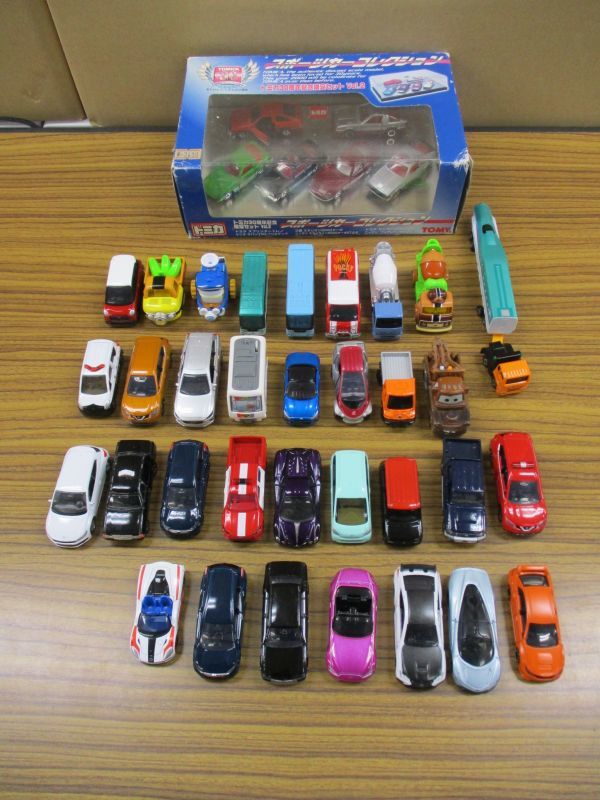 Yahoo!オークション - #w17【梱80】TOMYトミカ スポーツカーコレクショ...