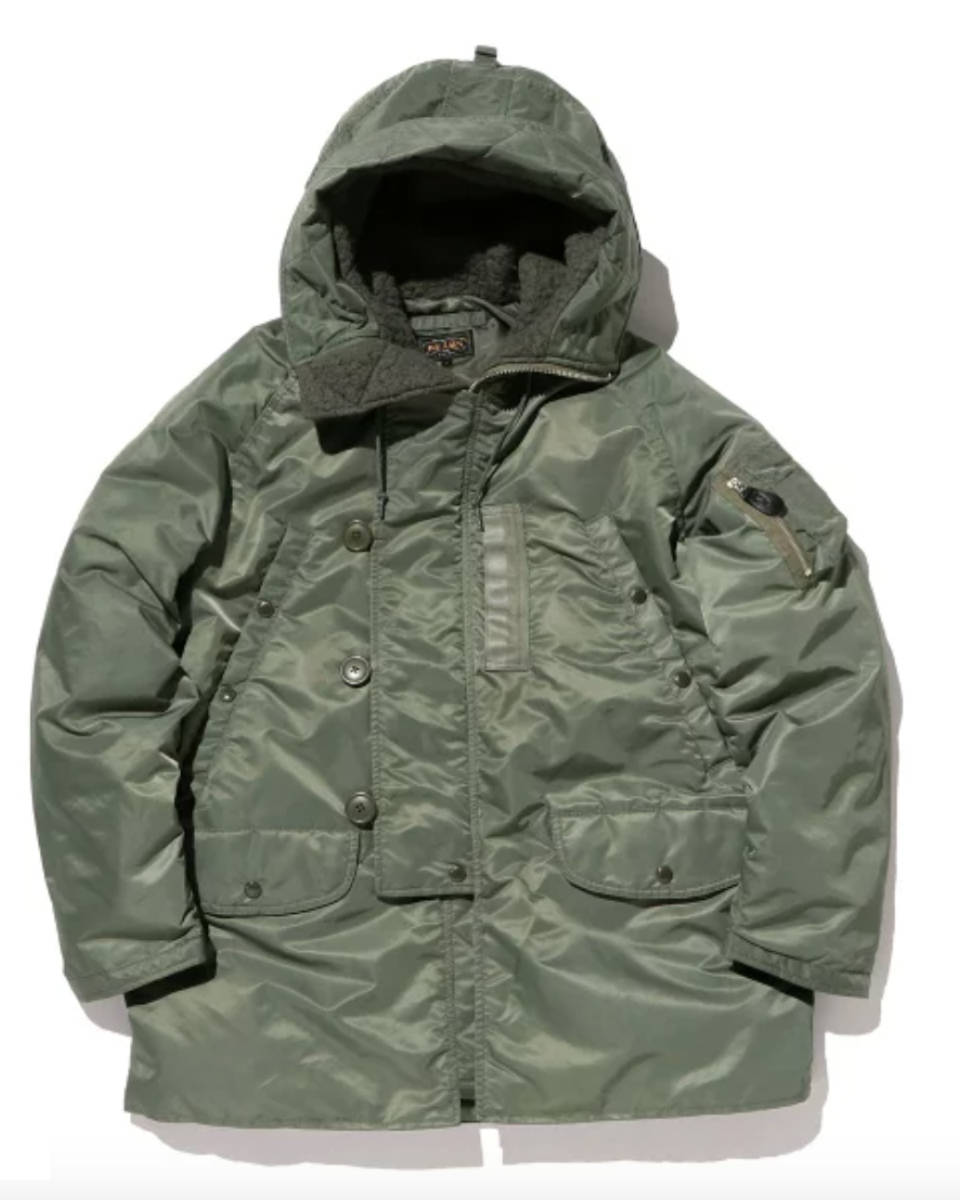 Yahoo!オークション - 新作 限定 定価5.2万円 BEAMS PLUS N-3B ダウン ...