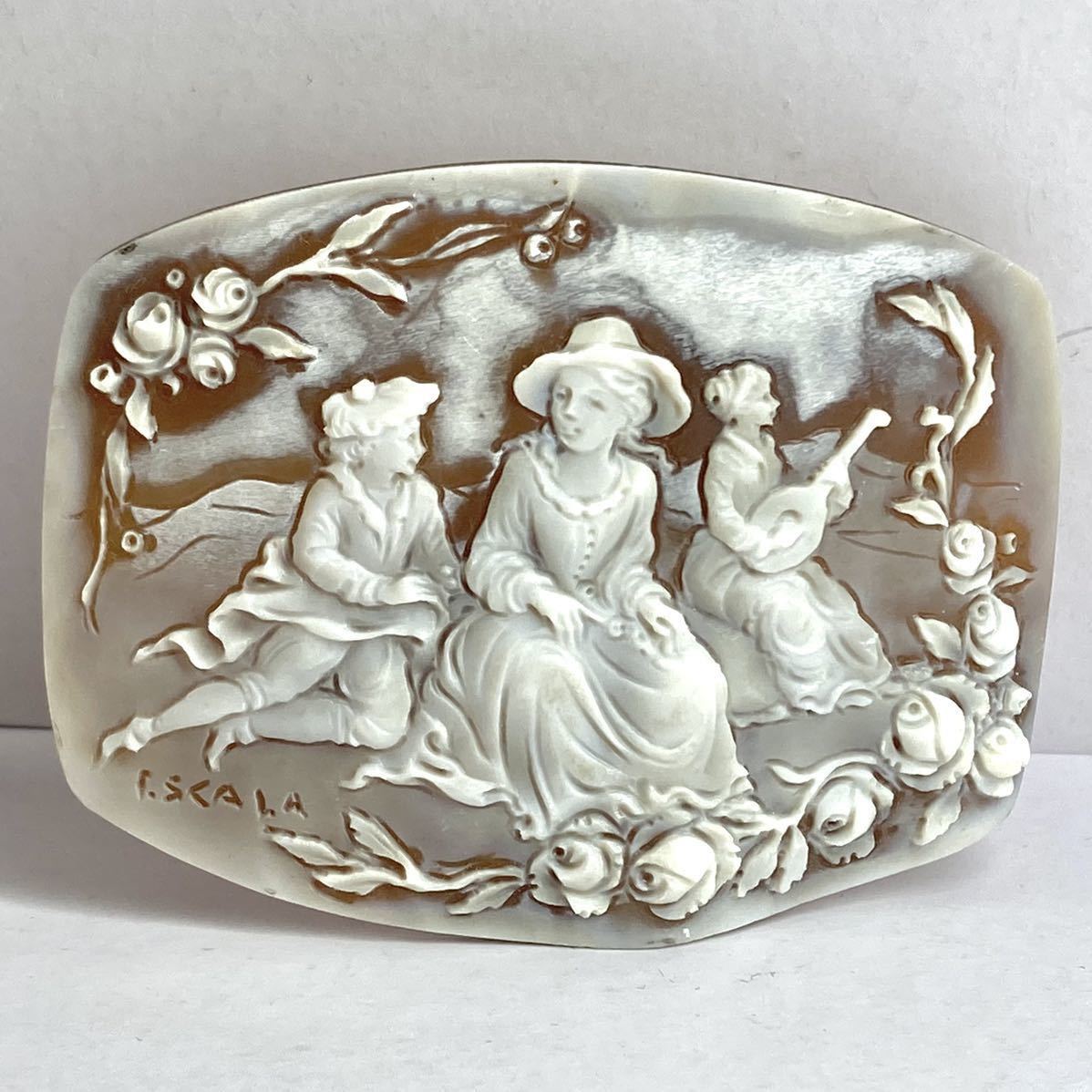 Yahoo!オークション - シェルカメオ9.3g j 46.5ct 64.2×48.7mm 貴婦...