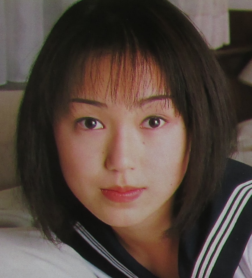 日本代購代標第一品牌【樂淘letao】－414切り抜き 松本萌 熟れ頃…ですな セーラー服 ミニスカ 体操着 ブルマー 水着 ビキニ 巨乳 1999年 4P 送料140円～