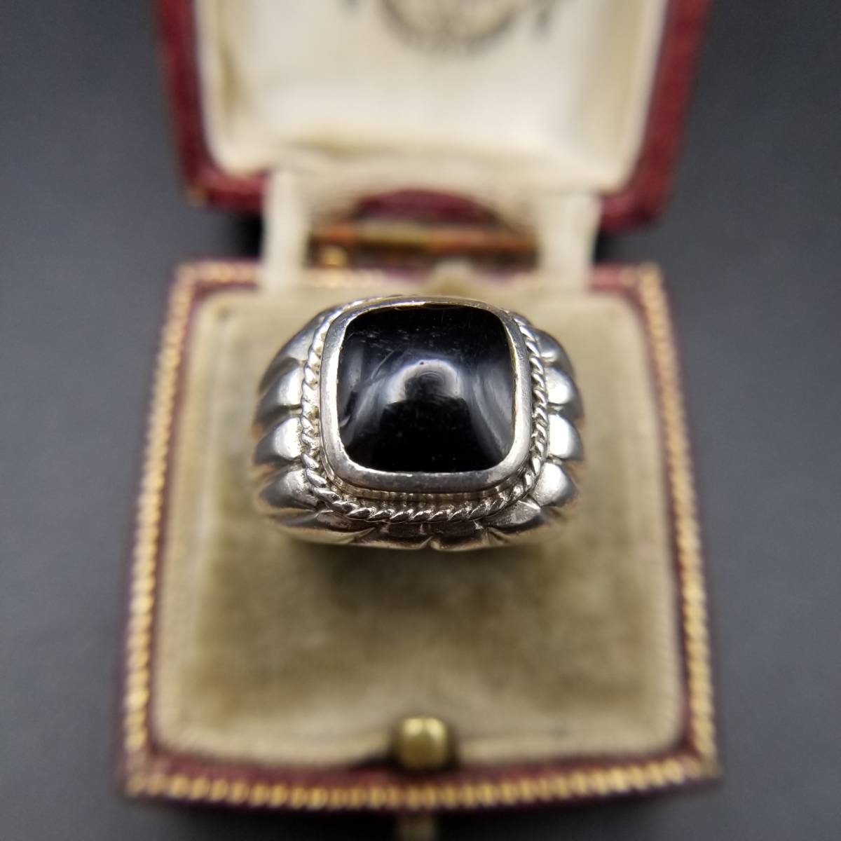 ブラックオニキス スクエア カボション ストライプカット クラシック 925 ヴィンテージ シルバー リング 指輪 ジュエリー 輸入 Y13-E(12号～)｜売買されたオークション情報 ...