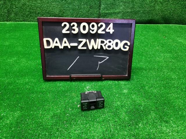 Yahoo オークション ノア Daa Zwr80g パワースライドスイッチ スライ