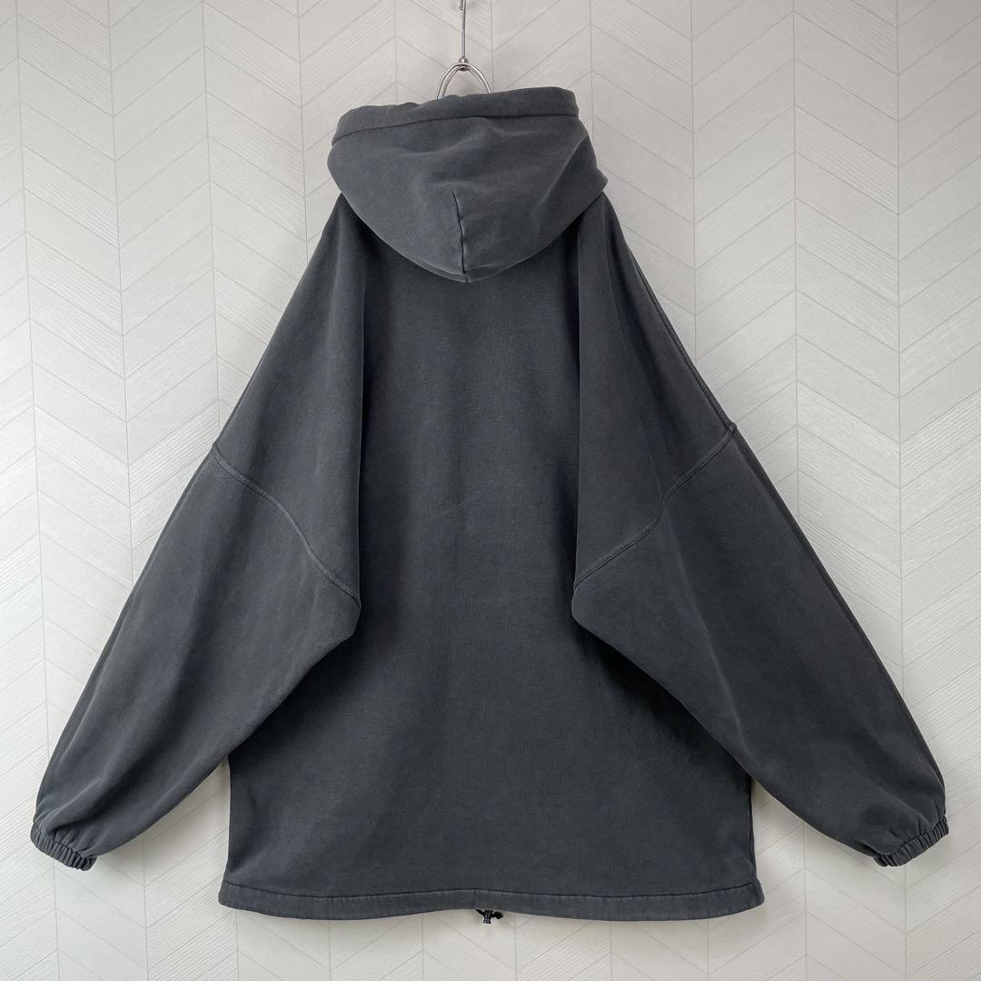 美品 木村拓哉着用 BALENCIAGA パーカー フェード加工 europa 美品 木村拓哉着用 BALENCIAGA パーカー フェード加工 europa