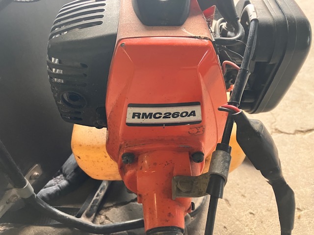 Yahoo!オークション - 宮城県発 共立 背負い式 刈払い機/草刈機 RMC260...