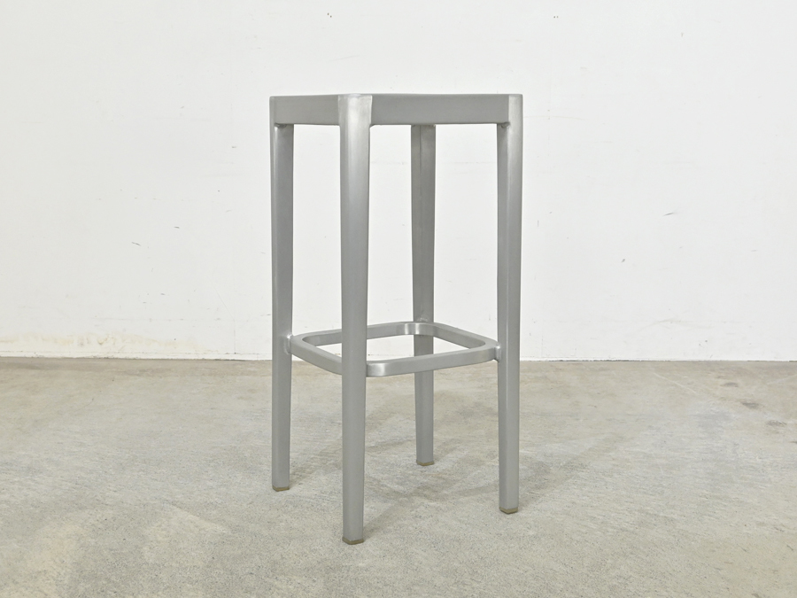 アメリカ Emeco フィリップ スタルク “Emeco Counter Stool” アルミニウム スツール 11.5万 b/エメコ カウンターチェア 店舗 Acme PFS(カッシーナ ...