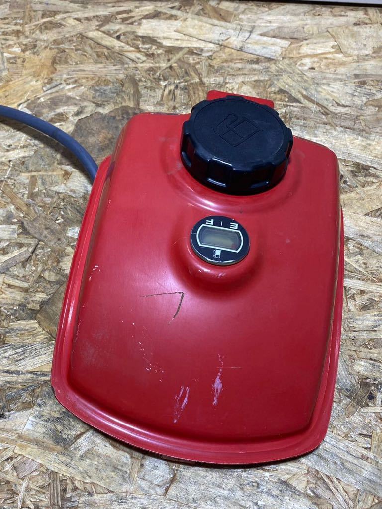 Yahoo!オークション - ISEKI FEX 91G 燃料タンク 部品パーツ