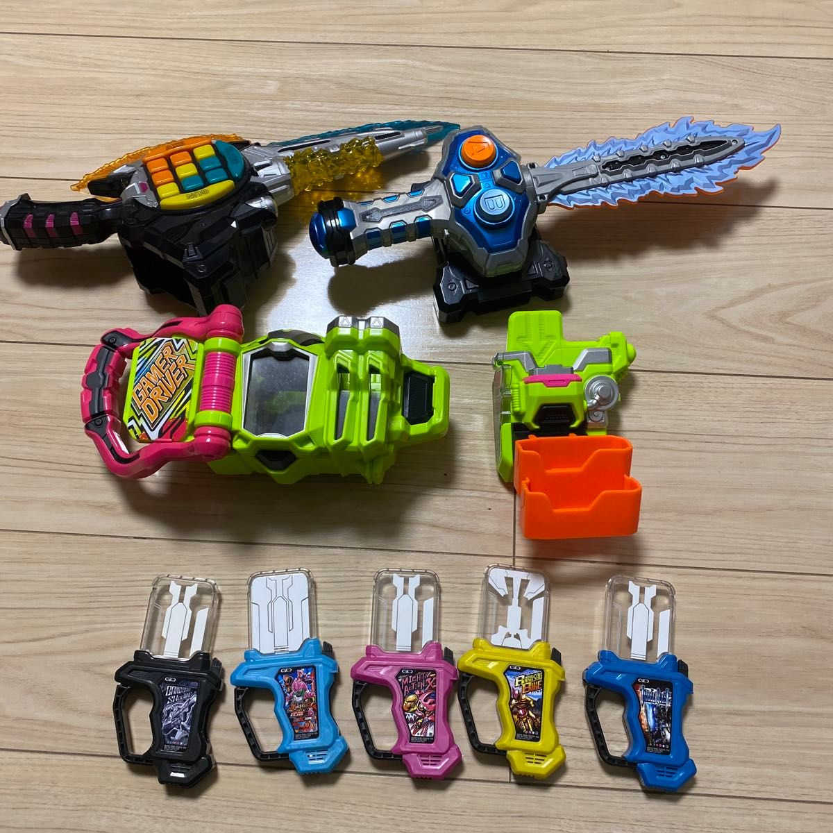仮面ライダーエグゼイド 変身ベルト ガシャット DXゲーマ 仮面ライダーエグゼイド 変身ベルト ガシャット DXゲーマ