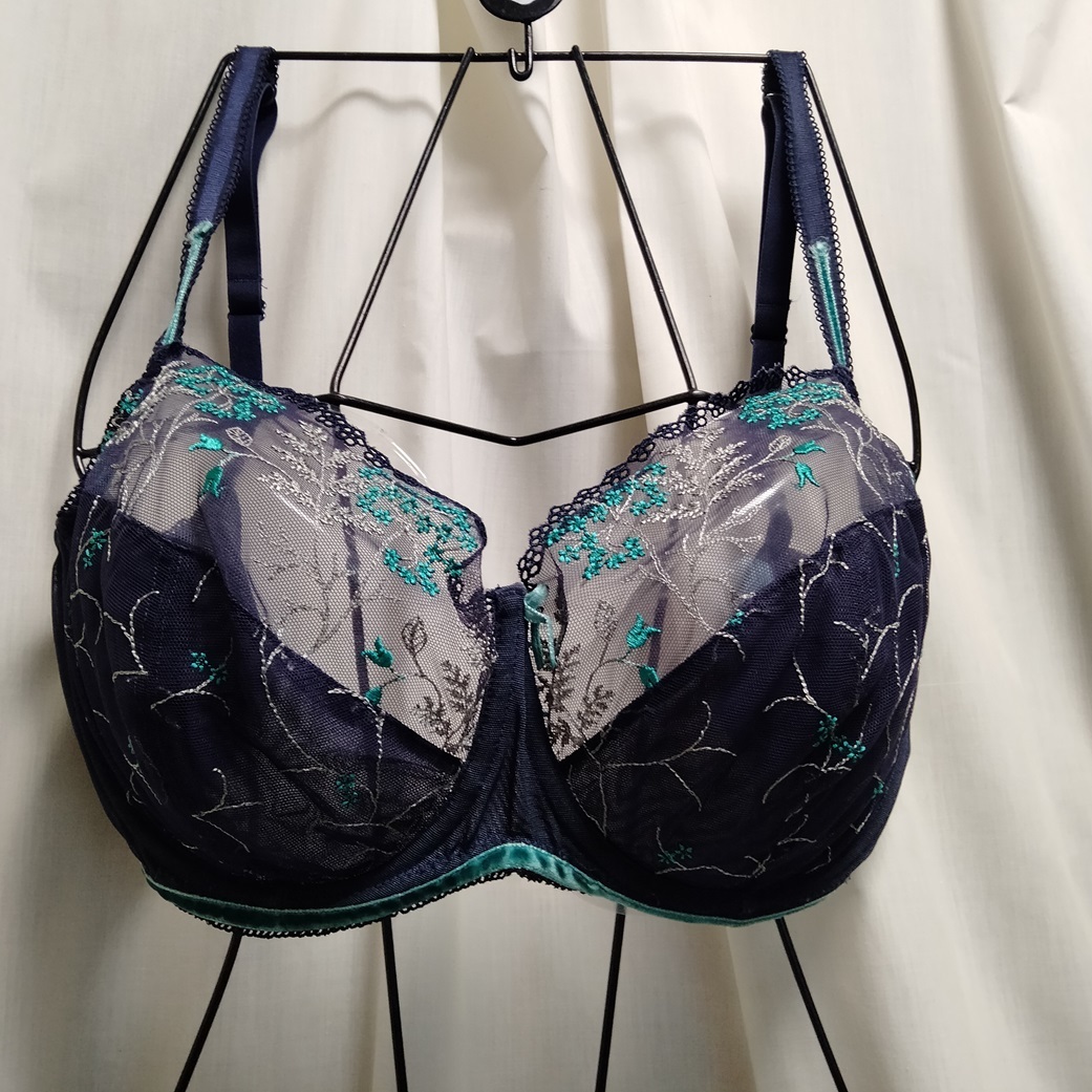 Yahoo オークション 【used】h75 補正下着 ブラジャー Np