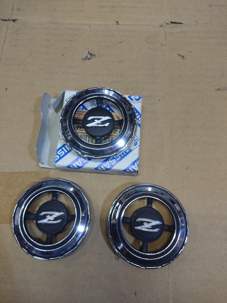 Yahoo!オークション - フェアレディZ S30 31Z系 エンブレム