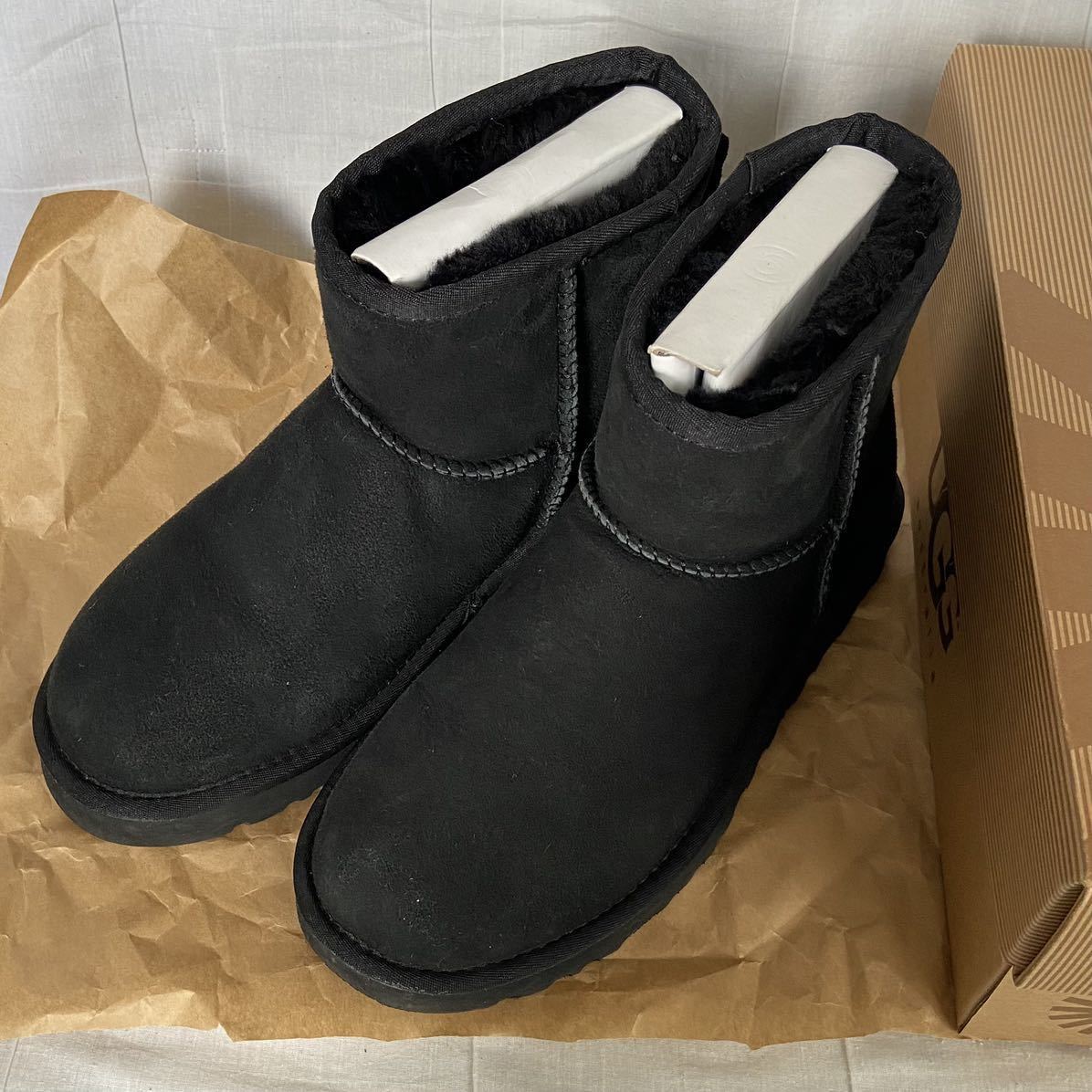 Yahoo!オークション - アグ UGG クラシック ミニ Classic Mini サイズ3...
