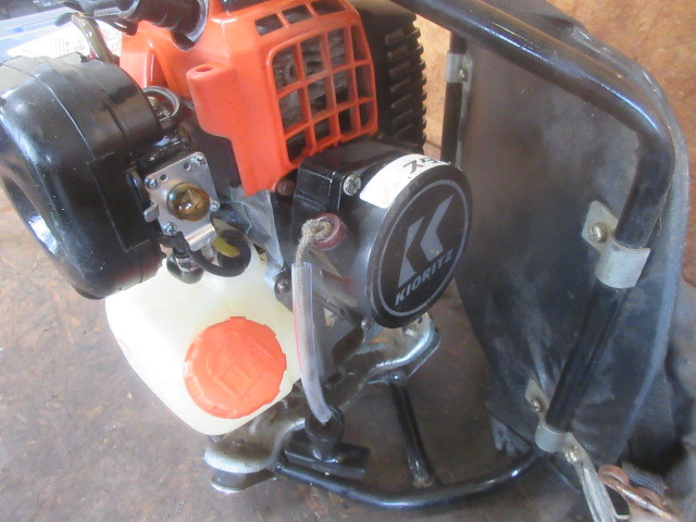 Yahoo!オークション - 【1】21 草刈機 背負い式草刈機 共立 RME260 iス...