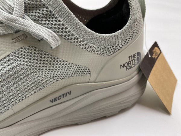 Yahoo!オークション - THE NORTH FACE VECTIV ESCAPE ノースフェイス ...