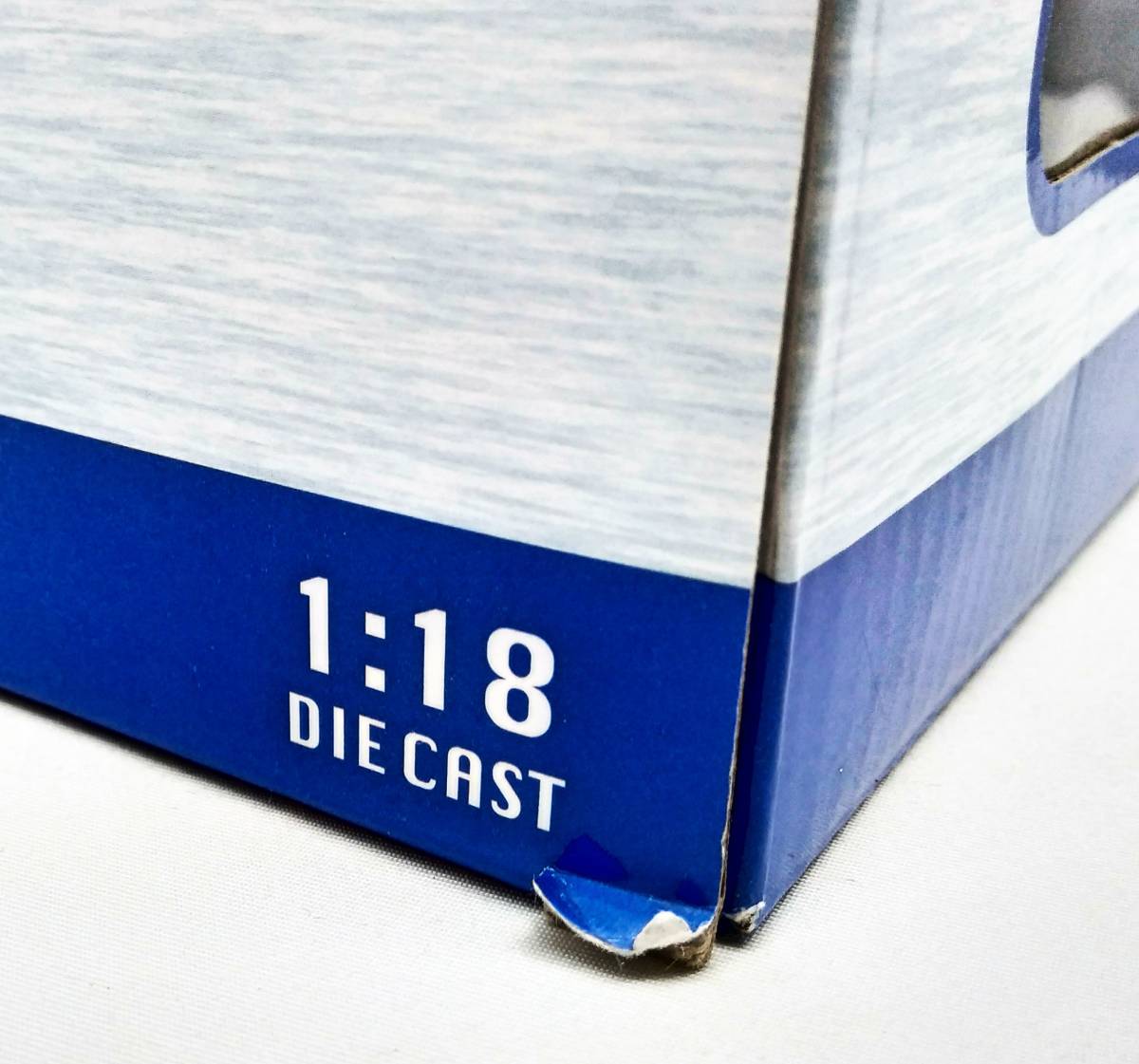 Yahoo!オークション - SPEIDEL REPLICARS MCG 18120 1/18 BMW 520 (E12...