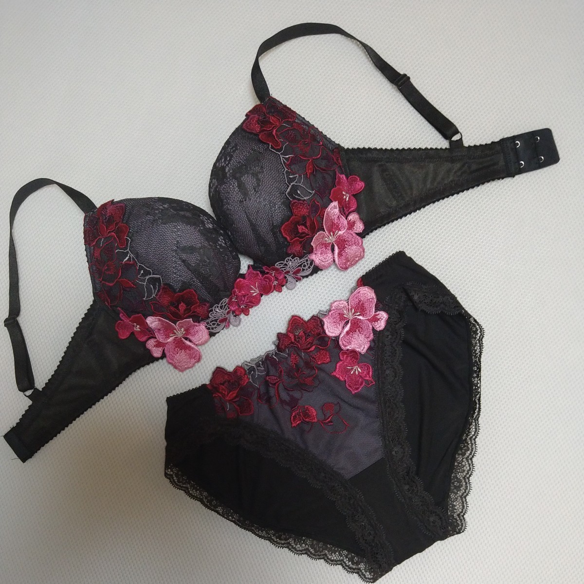 Yahoo!オークション - ワコール サルート13グループ「世界遺産フィレン...