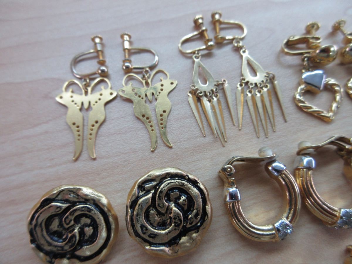 Yahoo!オークション - B99 ヴィンテージ ビンテージ イヤリング ゴール...